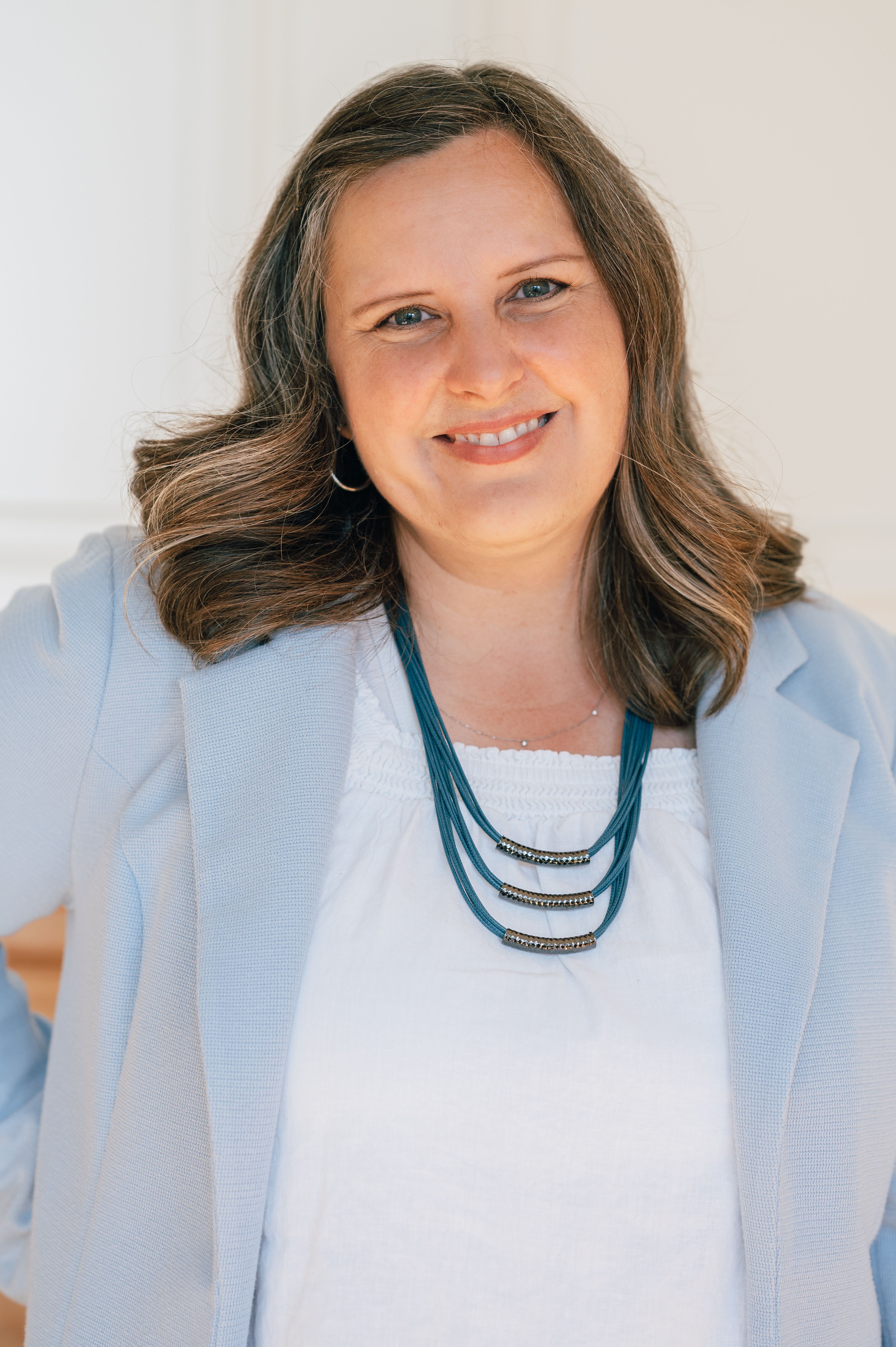 How Dealers and Distributors are Advancing the AgTech Revolution | GOFAR