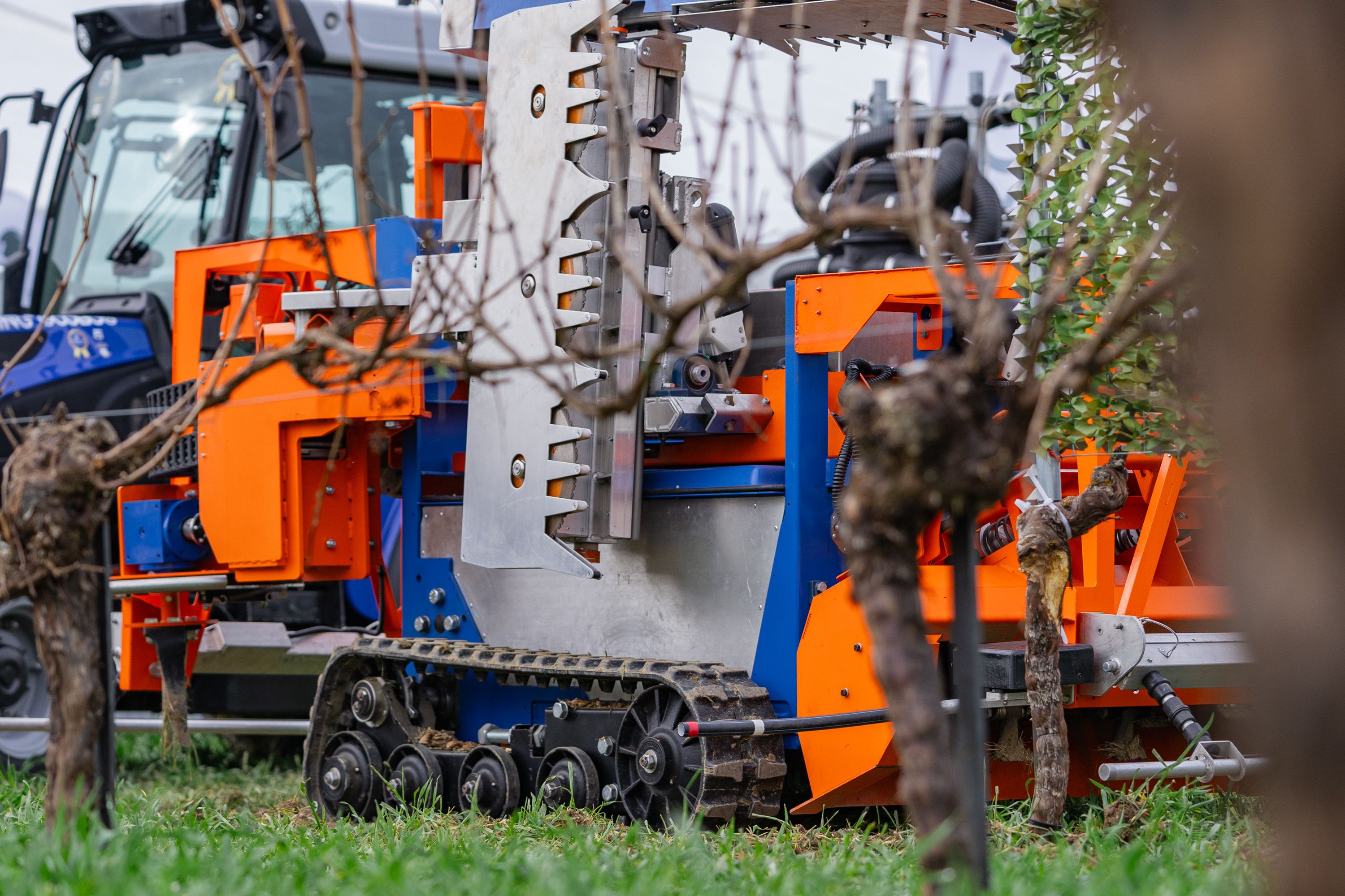 Robots are Ready for the Vineyards | GOFAR