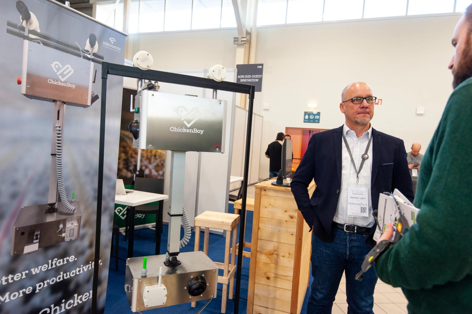 Robot poulets par Faromatics | GOFAR