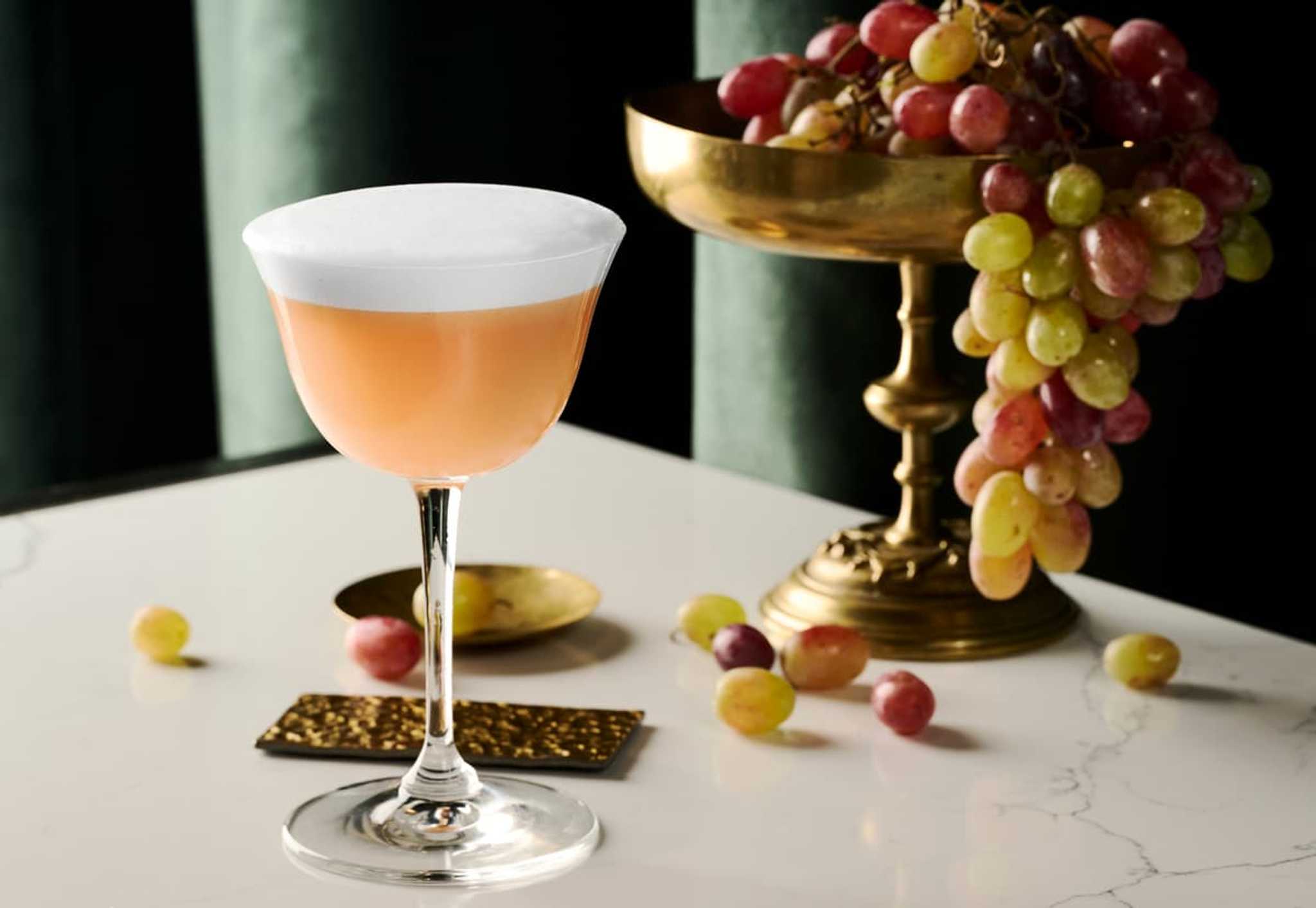 Starlite at the Beacon Grand Hotel - Union Square Lounge & Bar