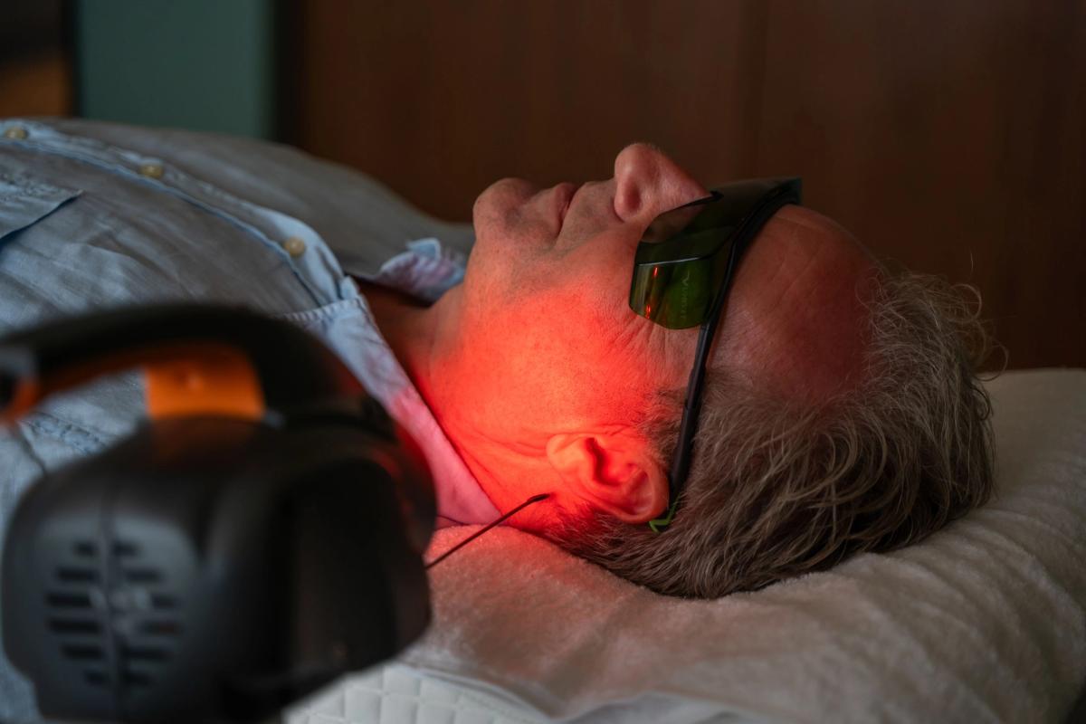 End Tinnitus? Book our laser method | Tinnitus Relief Therapy