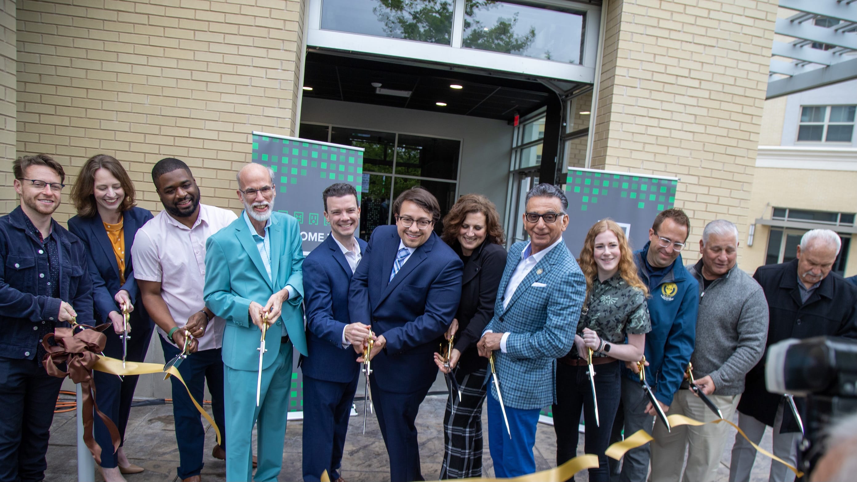 Nerd Street opens first collegiate esports venue at Rowan University ...