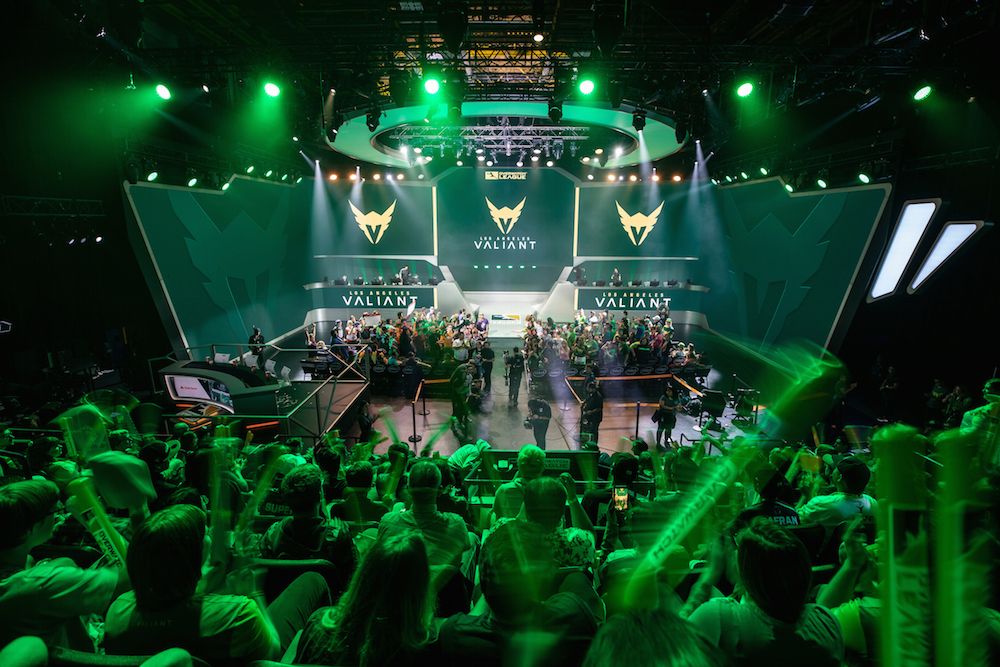 Twitter reacts to L.A. Valiant dropping their entire roster | Nerd Street