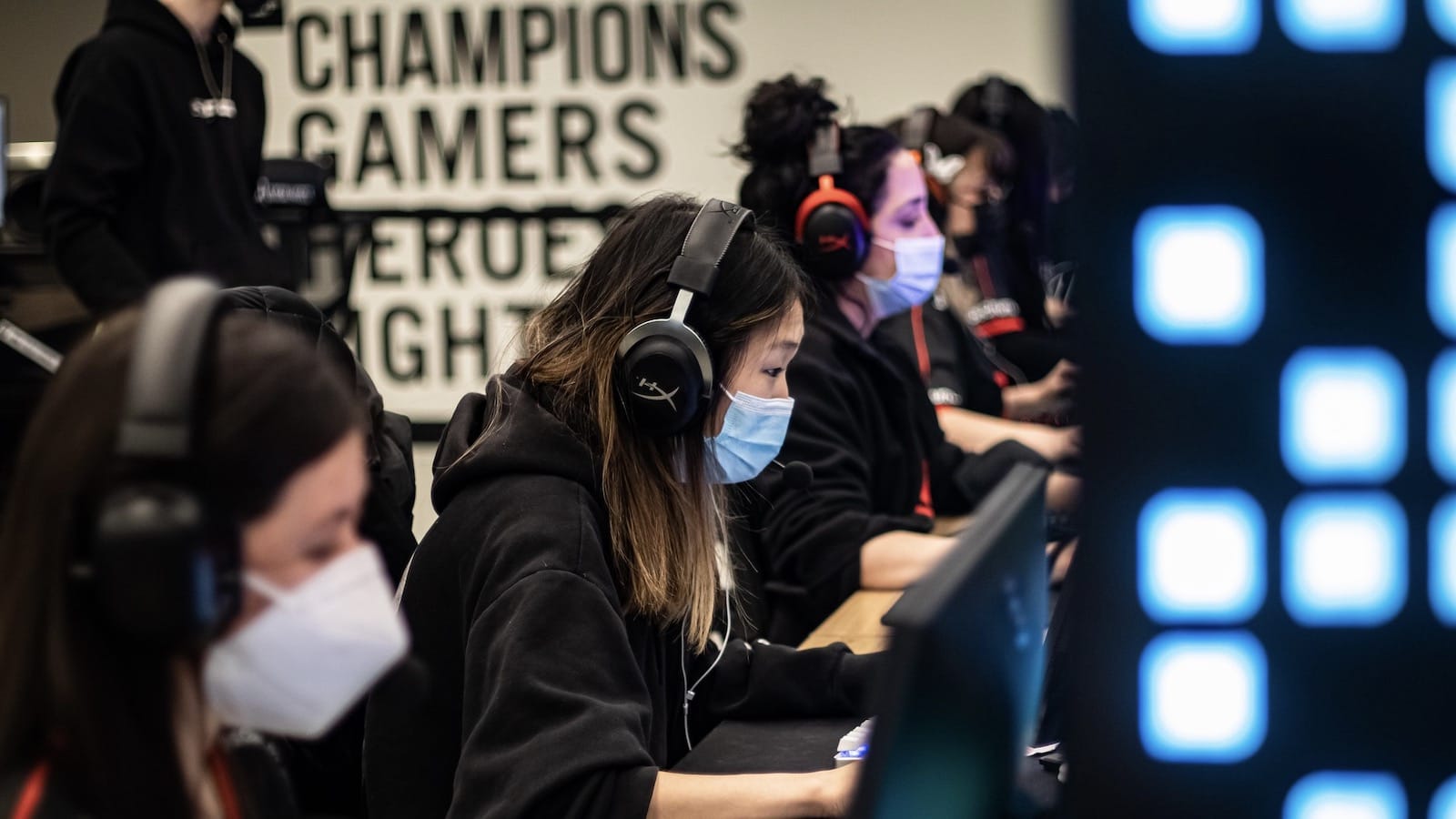 CLG Red, XSET Female break down their first LAN experiences | Nerd Street