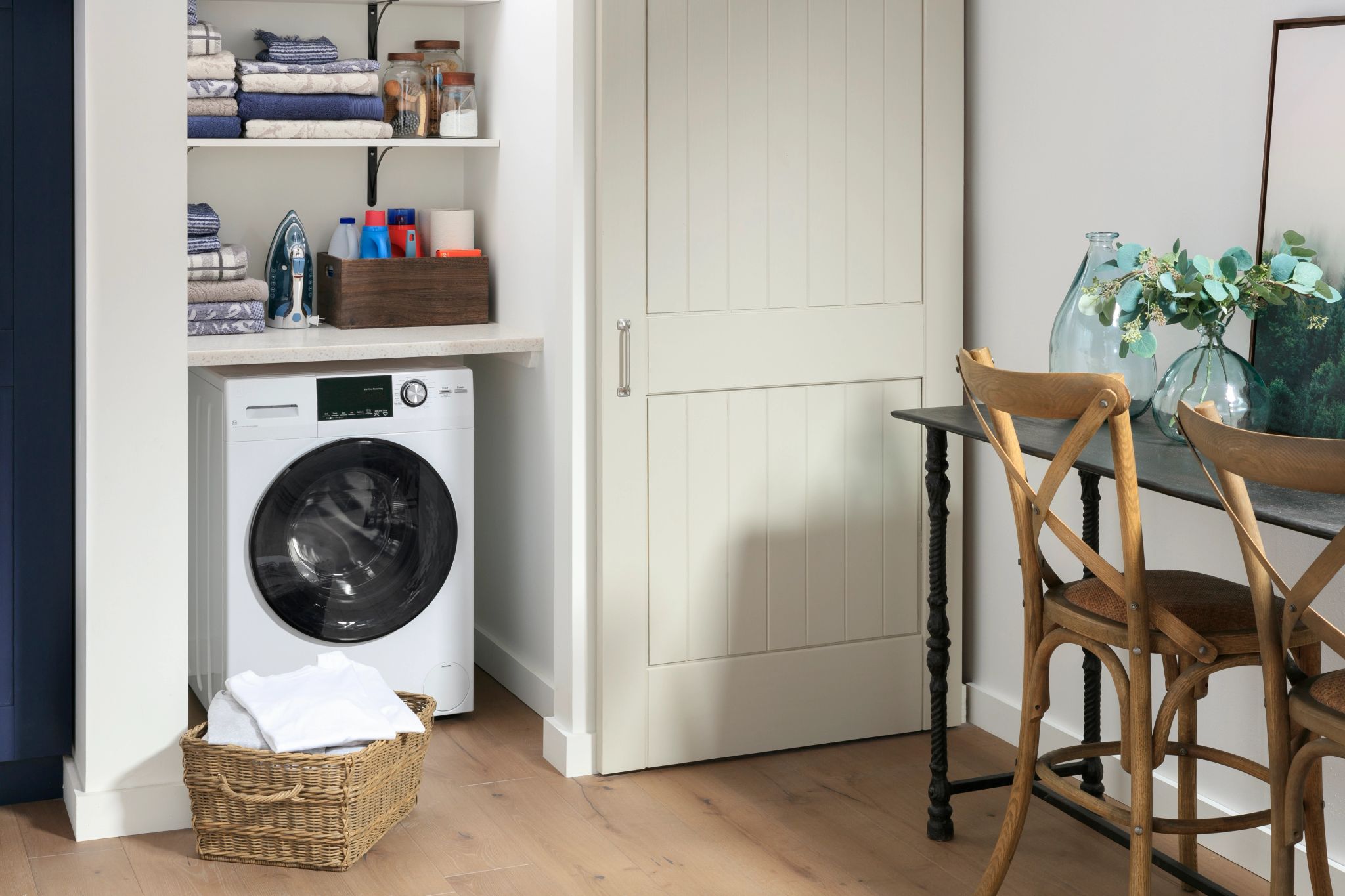 How to Avoid High Efficiency Front Loading Washer Smell | AJ Madison