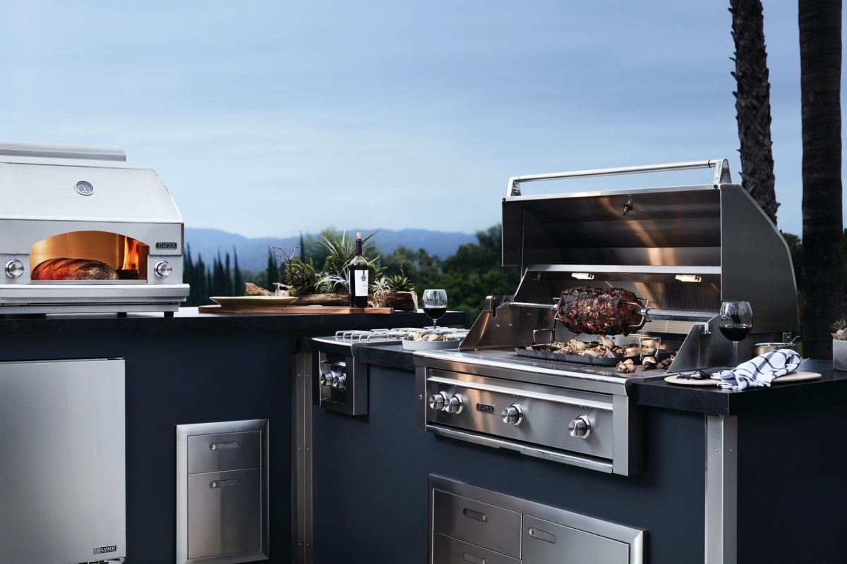 Best Outdoor Kitchen Appliances of 2024 | AJ Madison