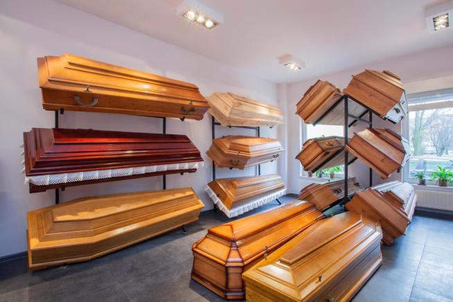 A Guide To Burial Products | Everplans