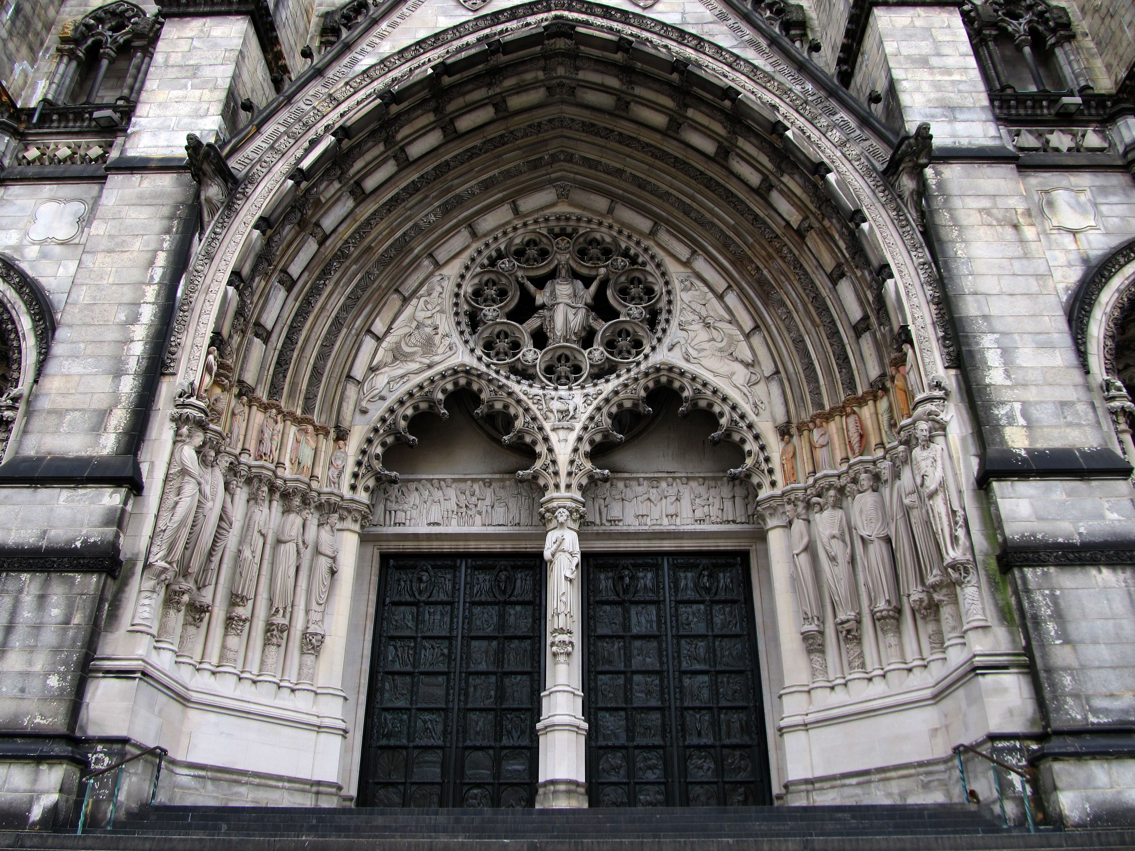 Anglican (Episcopalian) Funeral Traditions | Everplans