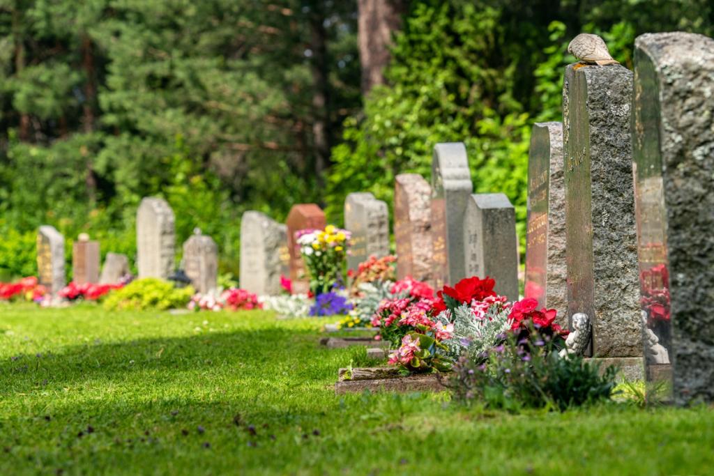Pre-Planning: How To Choose A Cemetery | Everplans
